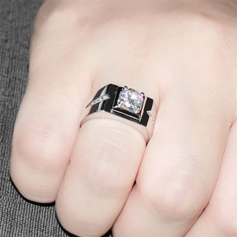 Bague solitaire pour homme en argent | Bijou authentique et masculin